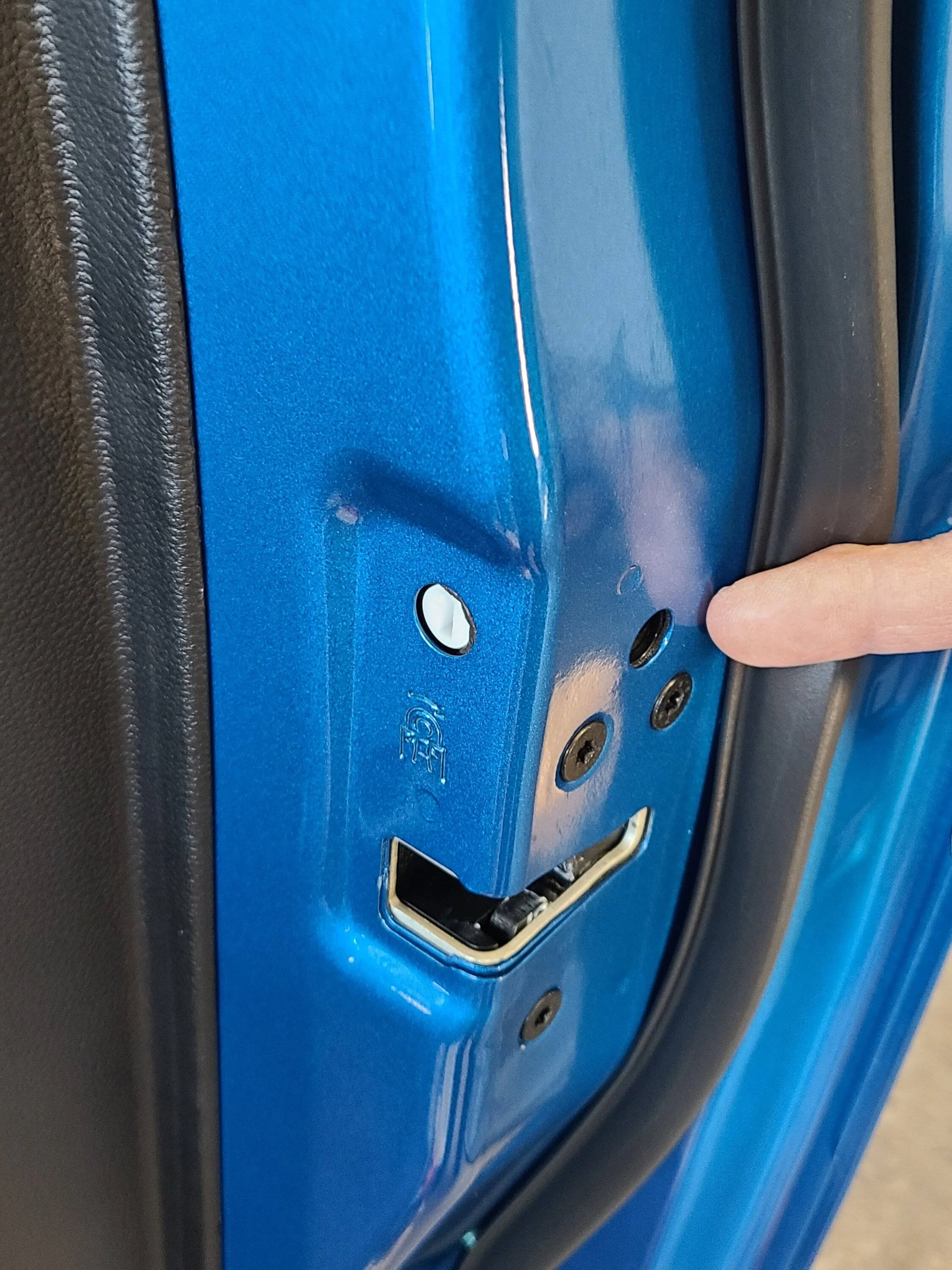 What's this key slot for? | 2019+ Ford Ranger and Raptor Forum (5th ...