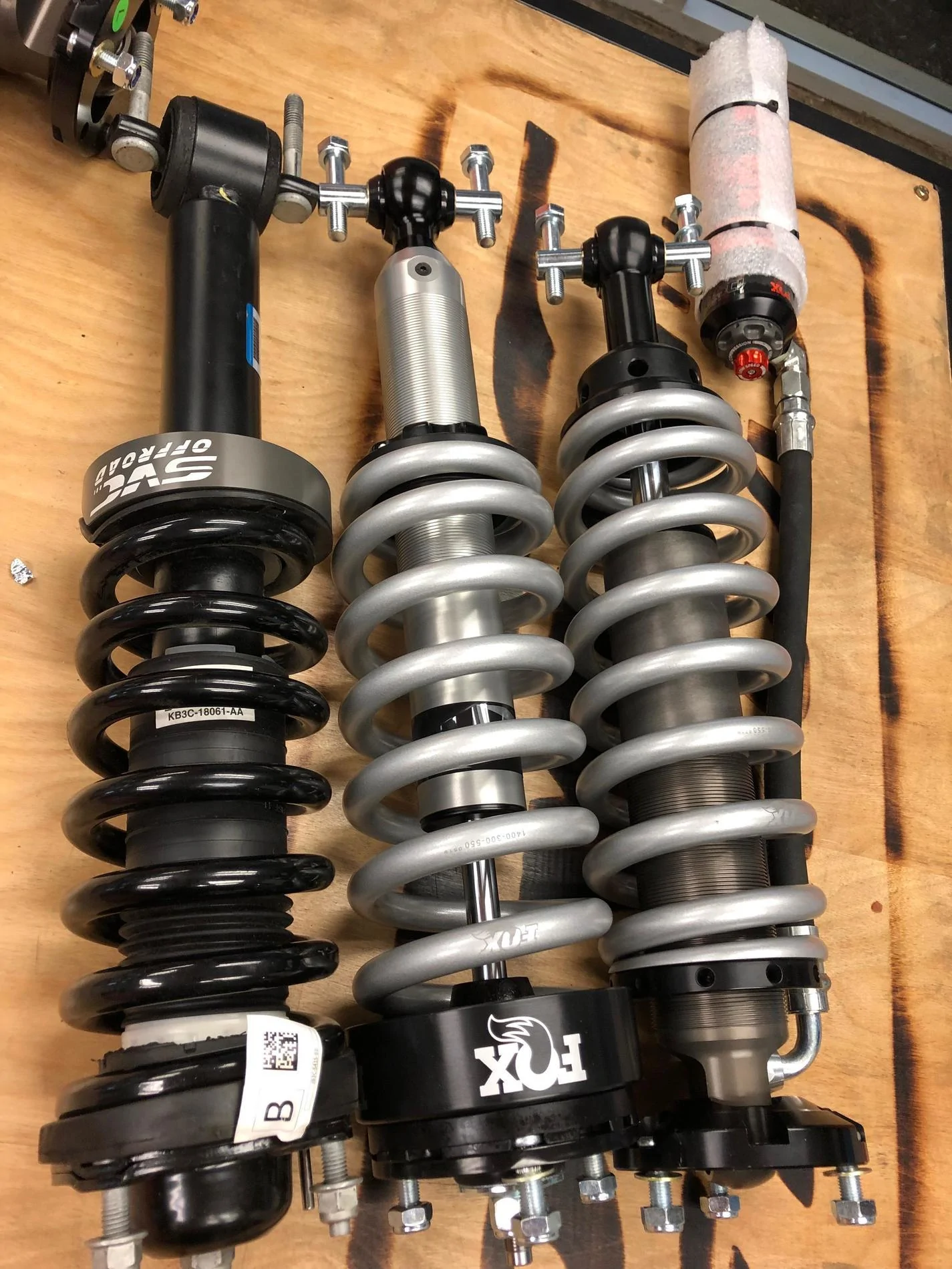 FOX 2.5 Series Shock Prototype @ SVCOFFROAD | 2019+ Ford Ranger and ...